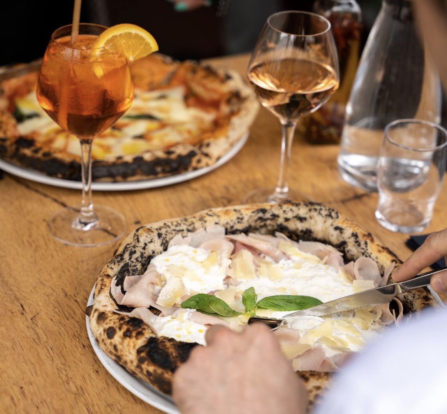 Bella Piazza : Pizzeria italienne incontournable à Paris